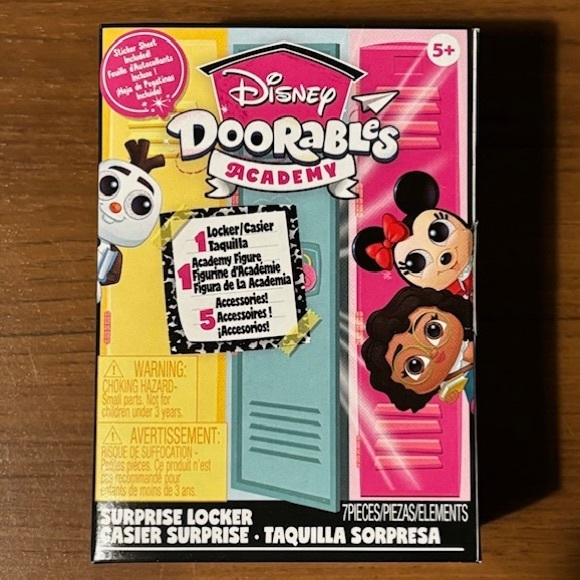 Disney | Toys | New Aladdin Disney Doorables Academy Locker Rare | Poshmark
